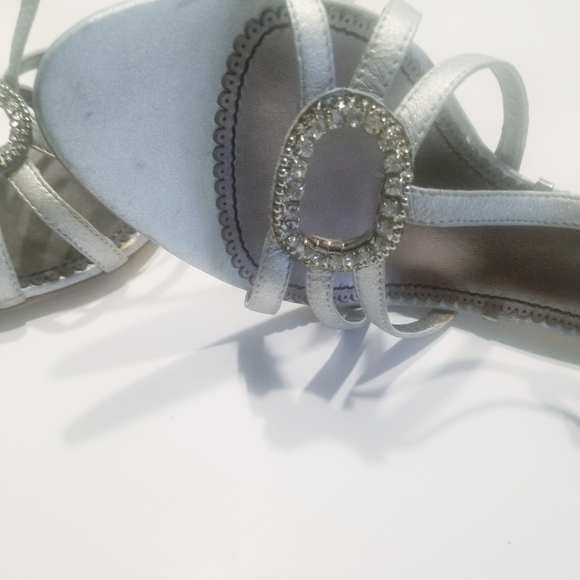 House of Dereon | Shoes | Beyonces House Of Dereon Hot Rock Satin Heels ...